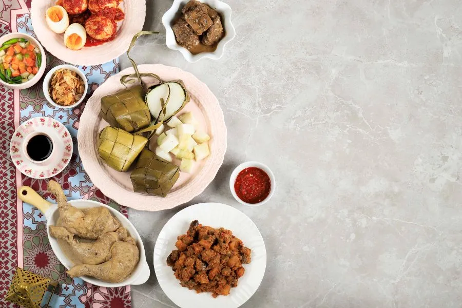 20 Makanan Khas Lebaran, Ada Makanan Utama Hingga Kue Lebaran! — Kecap ...